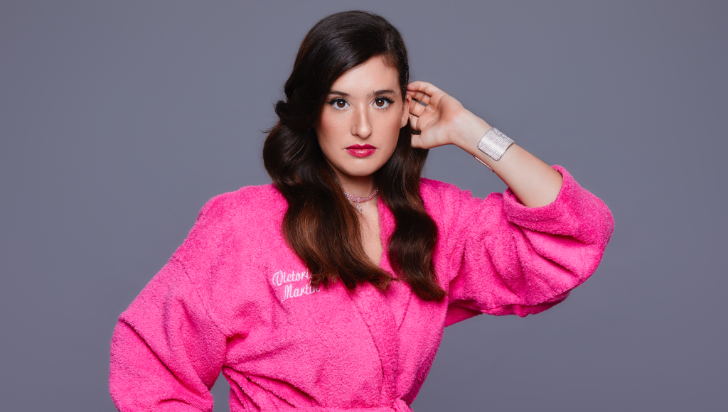 Victoria Martín lanza su nuevo podcast en solitario 'Malas Personas ... Victoria Martín lanza su nuevo podcast en solitario 'Malas Personas ...